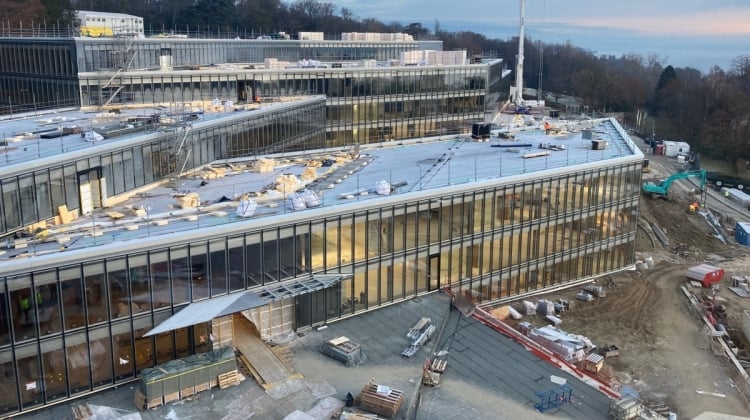 We remain concerned about the safety of the H building | La sécurité ...